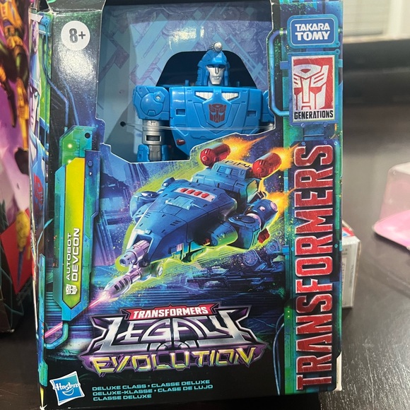 Takara | Toys | Takara Transformers Legacy Evolution Autobot Devcon ...